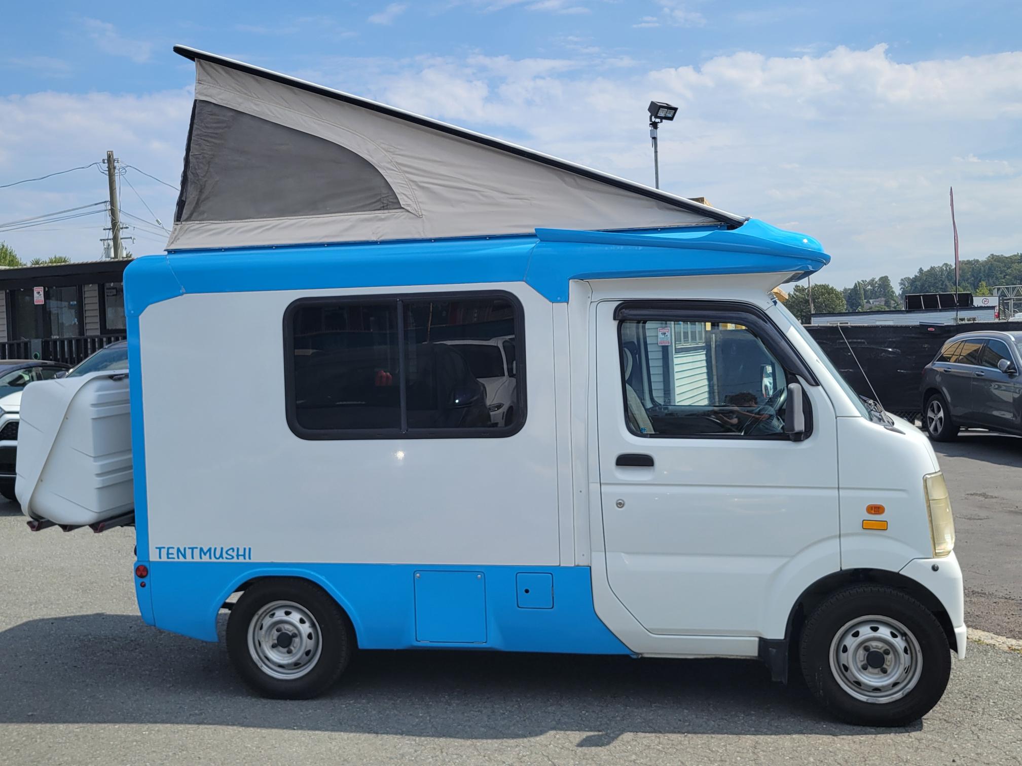 Mazda Scrum/Suzuki Carry 4WD Tiny Camper | JDM Import Ltd.