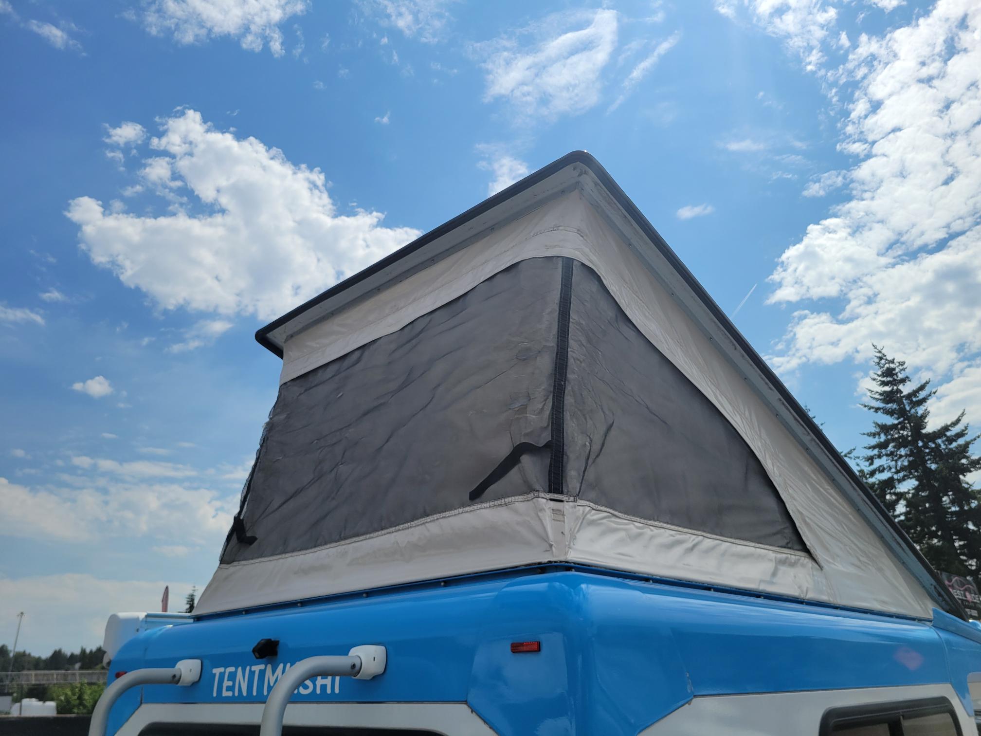 Mazda Scrum/Suzuki Carry 4WD Tiny Camper | JDM Import Ltd.