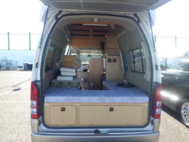 Toyota Hiace AWD Campervan w/raised roof | JDM Import Ltd.