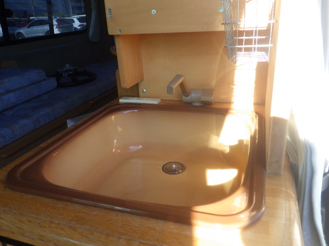 Toyota Hiace AWD Campervan w/raised roof | JDM Import Ltd.